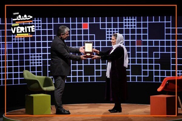 Moqaddam describes Sheikholeslami as a capable documentarian